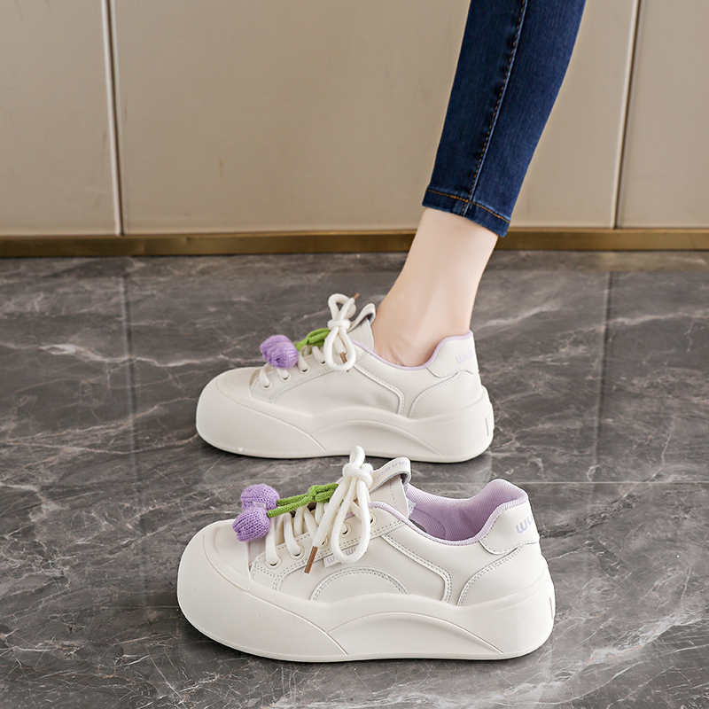 迈行鞋业-秋季新款郁金香革面板鞋小白鞋厚底休闲女鞋 35-40码